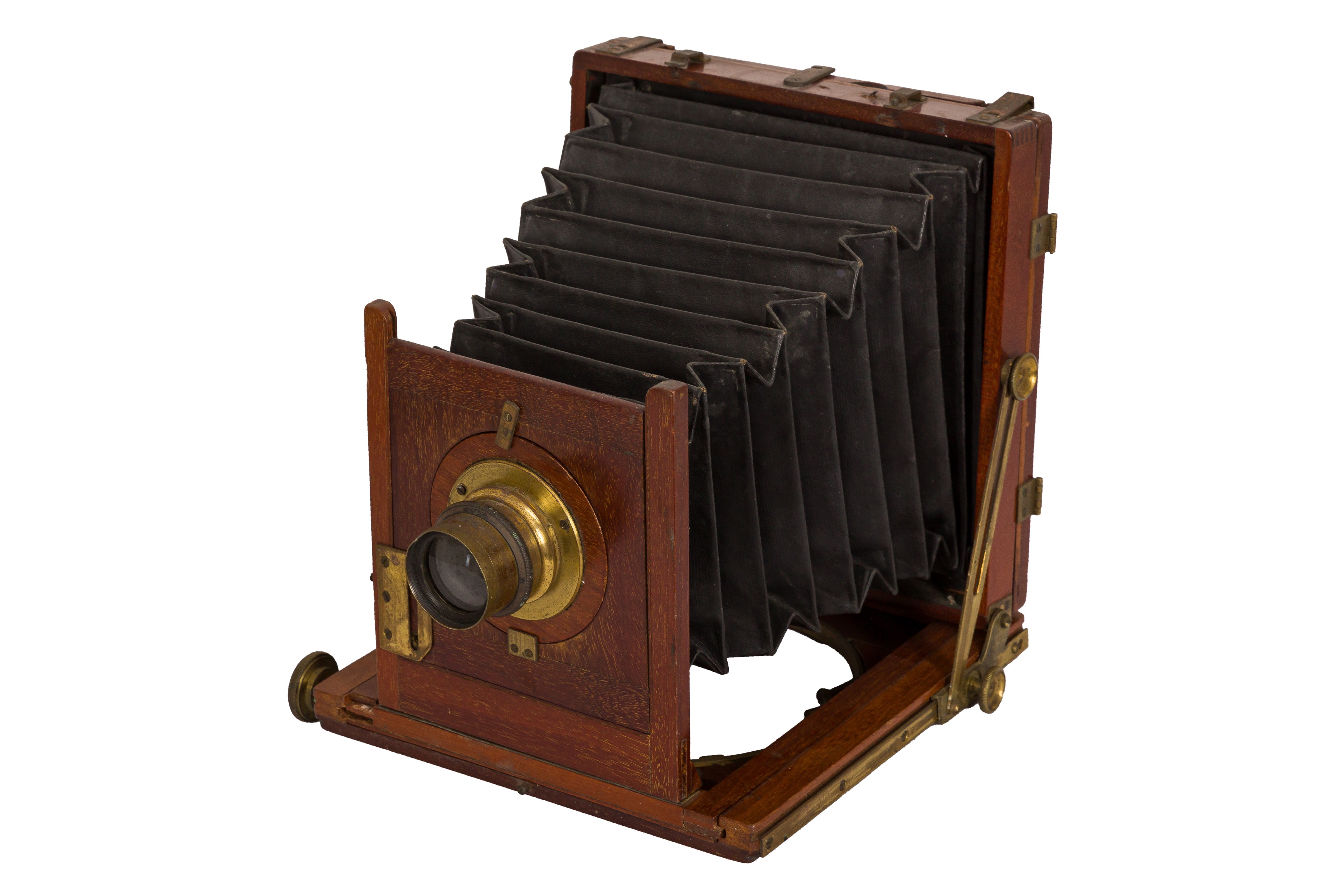 Lot 71 - A J. Lizars Challenge Half Plate Mahogany and