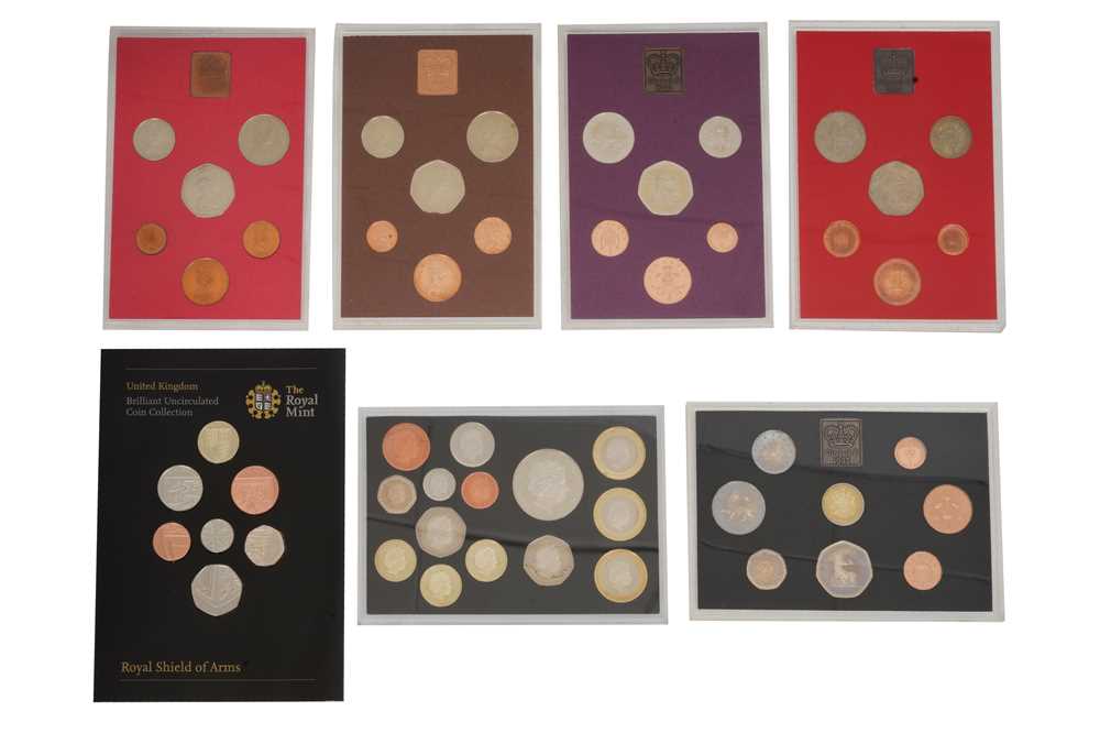 Lot 124 - A GROUP OF SEVEN BRITISH COIN SETS