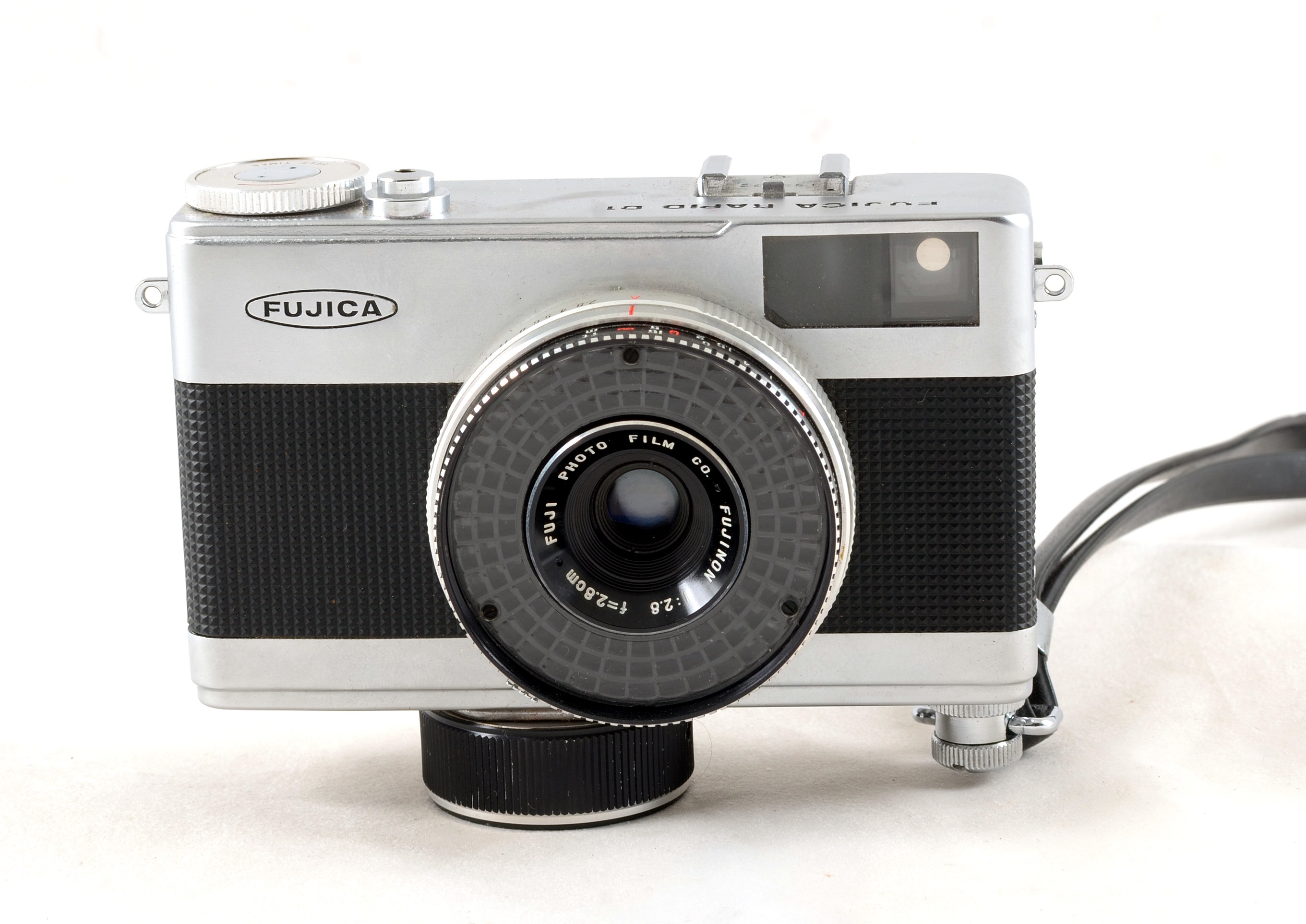 Lot 1029 - A Fujica Rapid D1 Clockwork Drive Half
