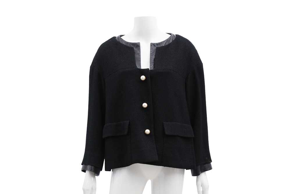 Lot 377 - Chanel Black Boucle Collarless Jacket - Size