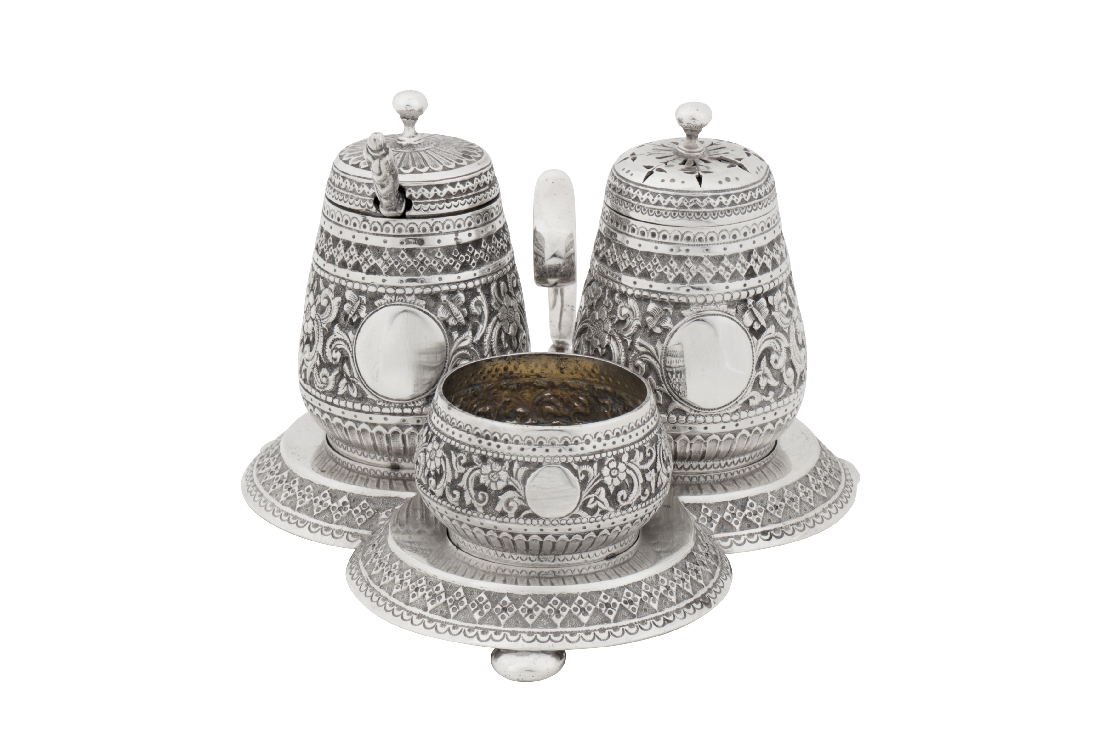 Lot 402 - A Victorian sterling silver cruet set on