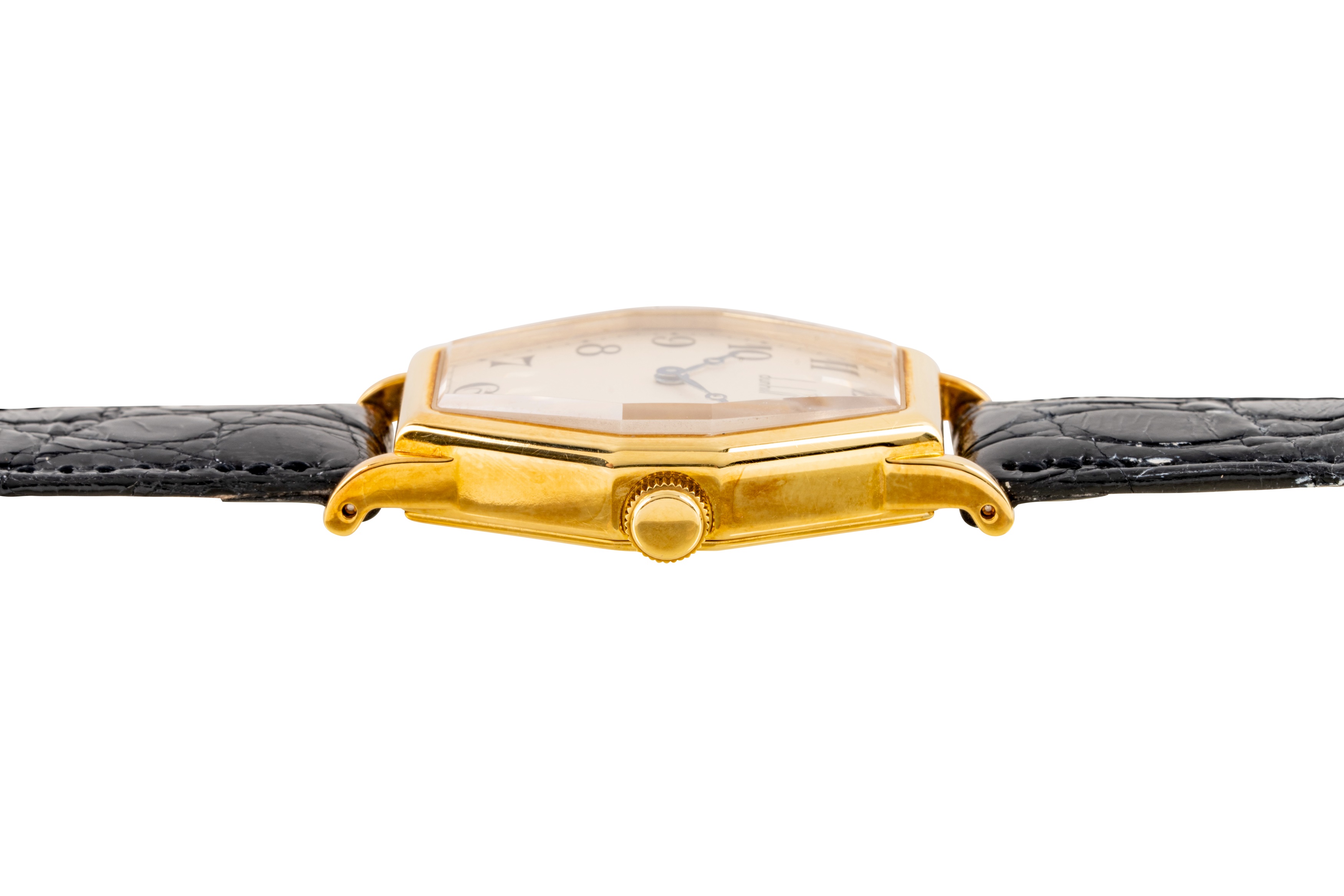 Lot 342 - DUNHILL - MEN'S 18K GOLD LIMITED EDITION