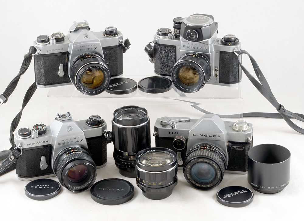 Lot 446 - Pentax Screw Mount Cameras & Lenses.