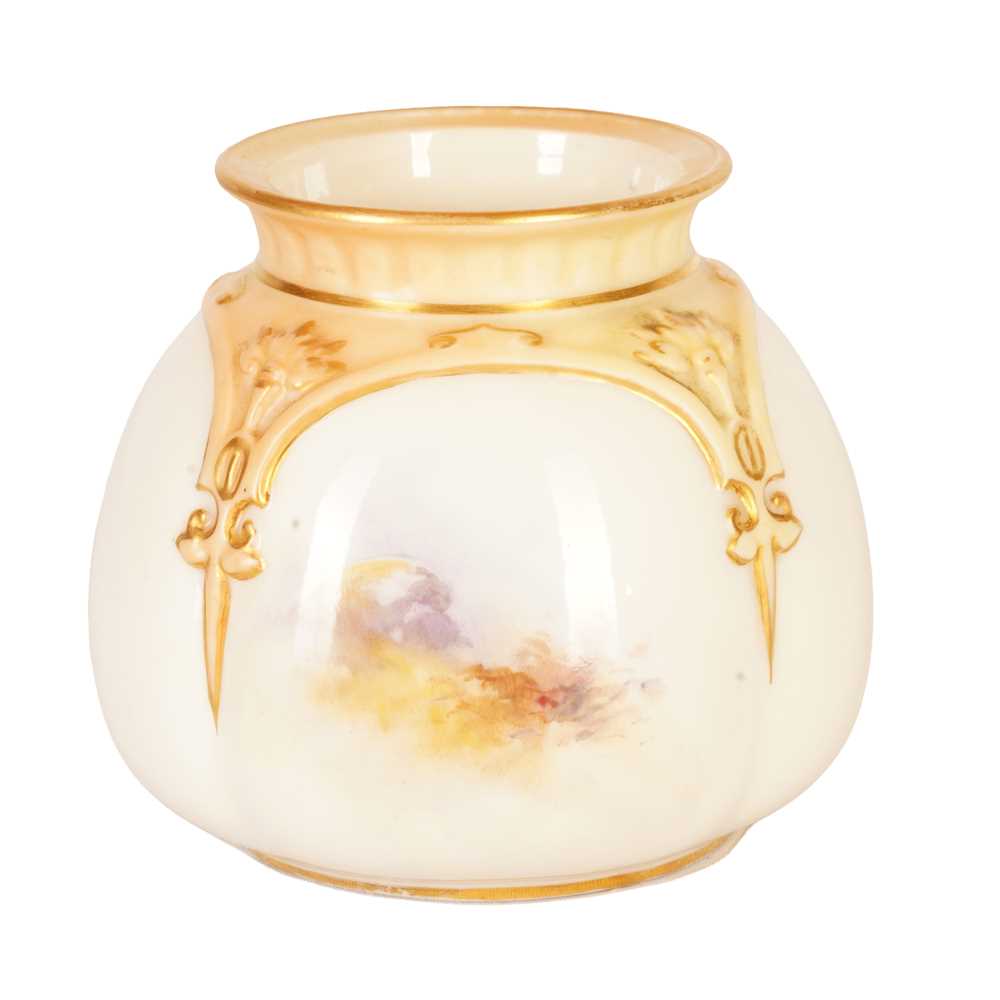 Lot 245 - Harry Davis for Royal Worcester