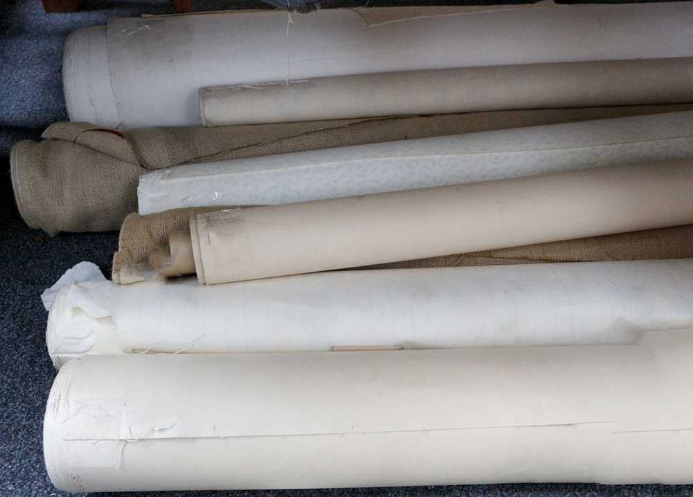 Lot 451 - A collection of 8 printed hessian textiles