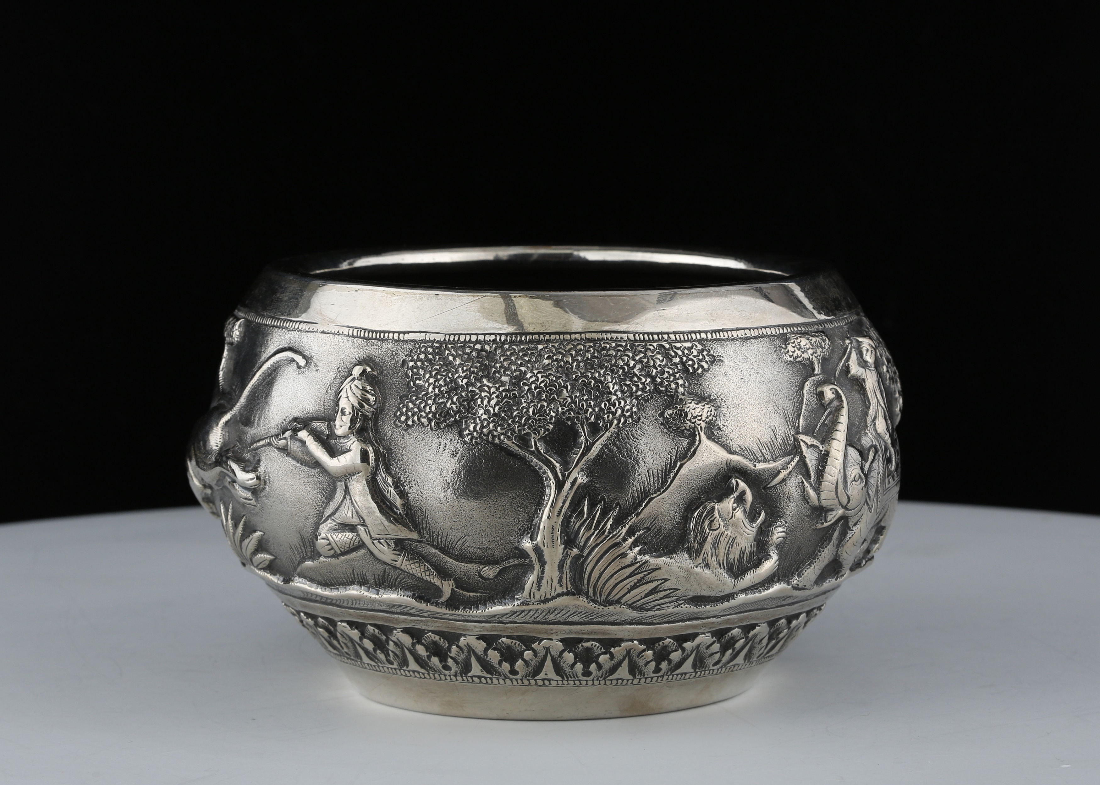 Lot 702 - Antique late 19th Century Indian Silver rice