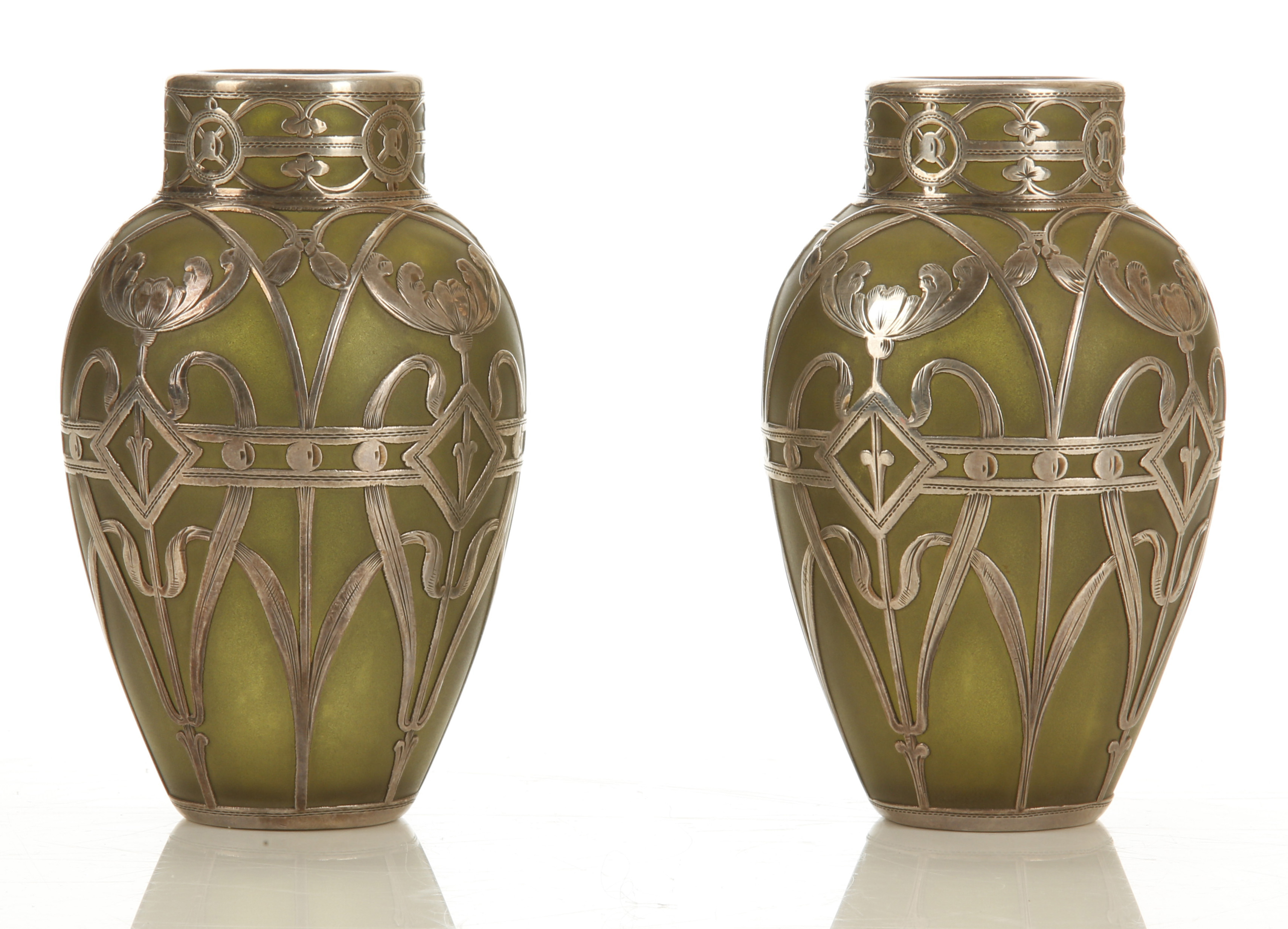 Lot 368 - A PAIR OF ART NOUVEAU SILVER OVERLAY GLASS