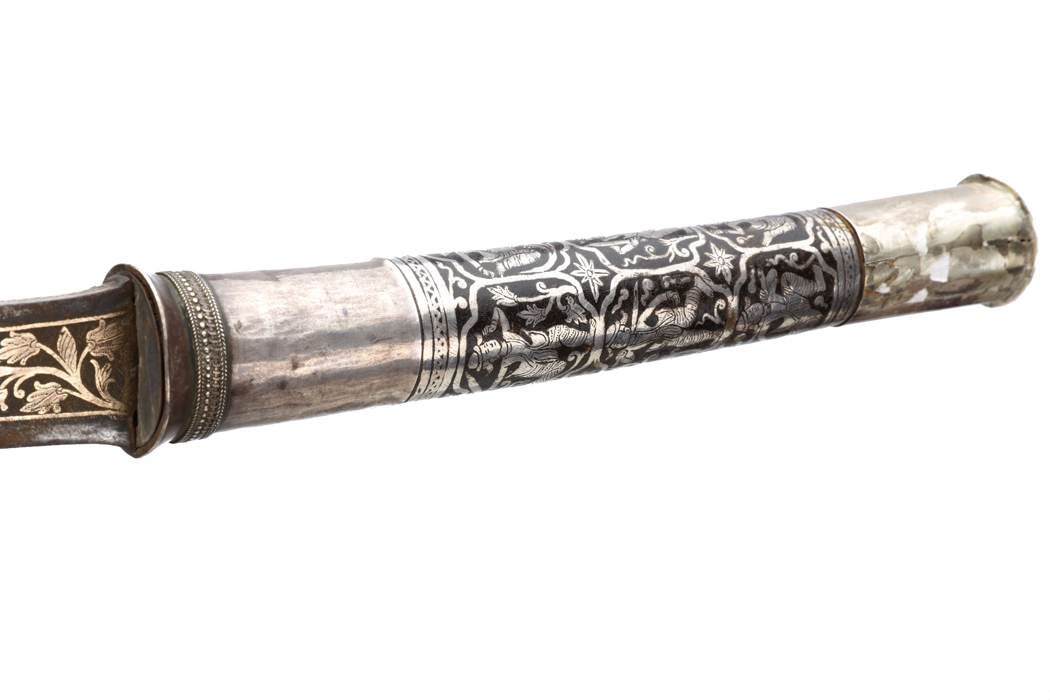 Lot 137 - A BURMESE DHA SWORD, having a fine quality