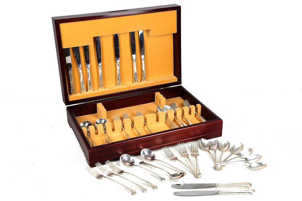 Lot 94 - Chippendale Pattern – A second half of the