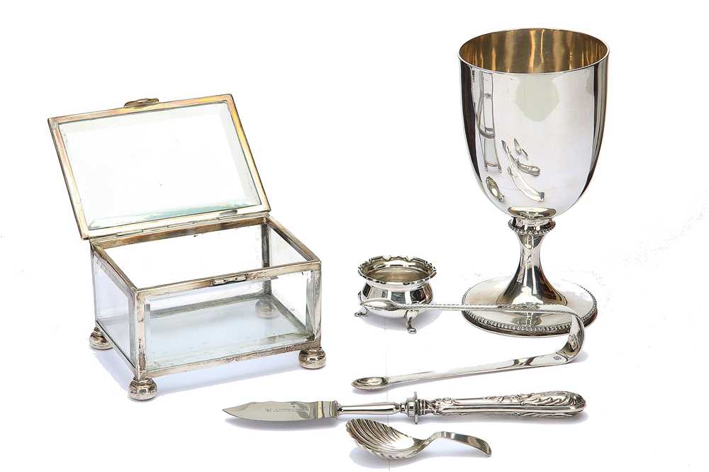 Lot 163 - A mixed group of antique sterling silver