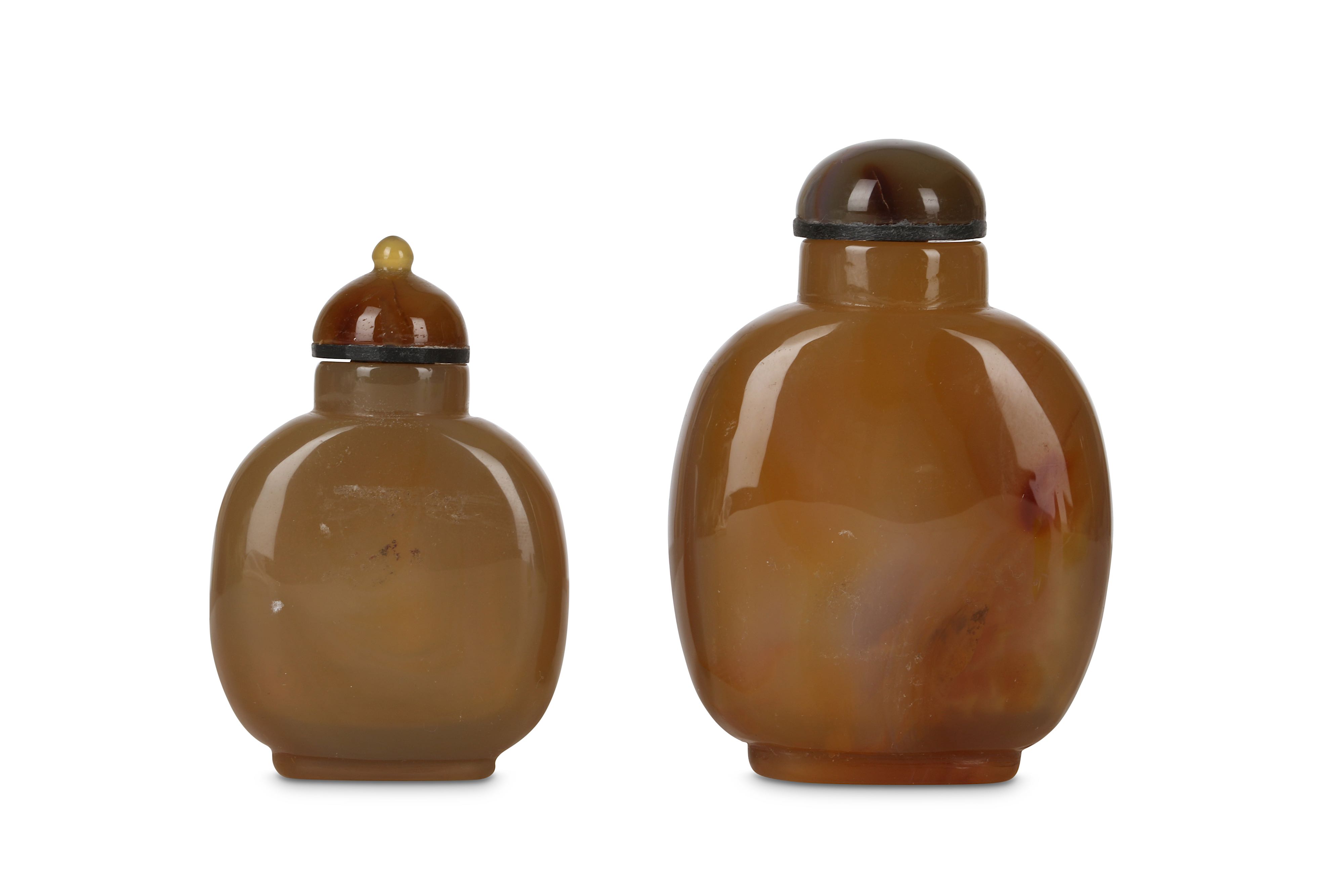Lot 351 - TWO CHINESE AGATE SNUFF BOTTLES. Qing