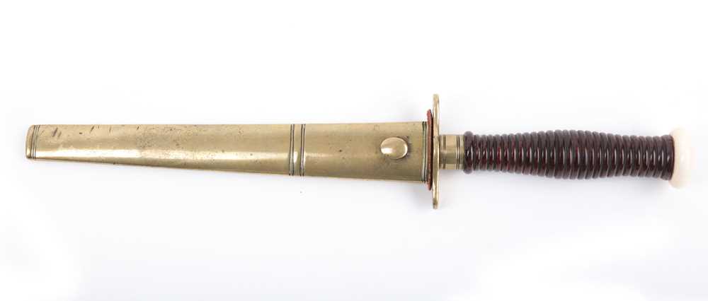 Lot 57 - A Napoleonic era Georgian naval dagger dirk,