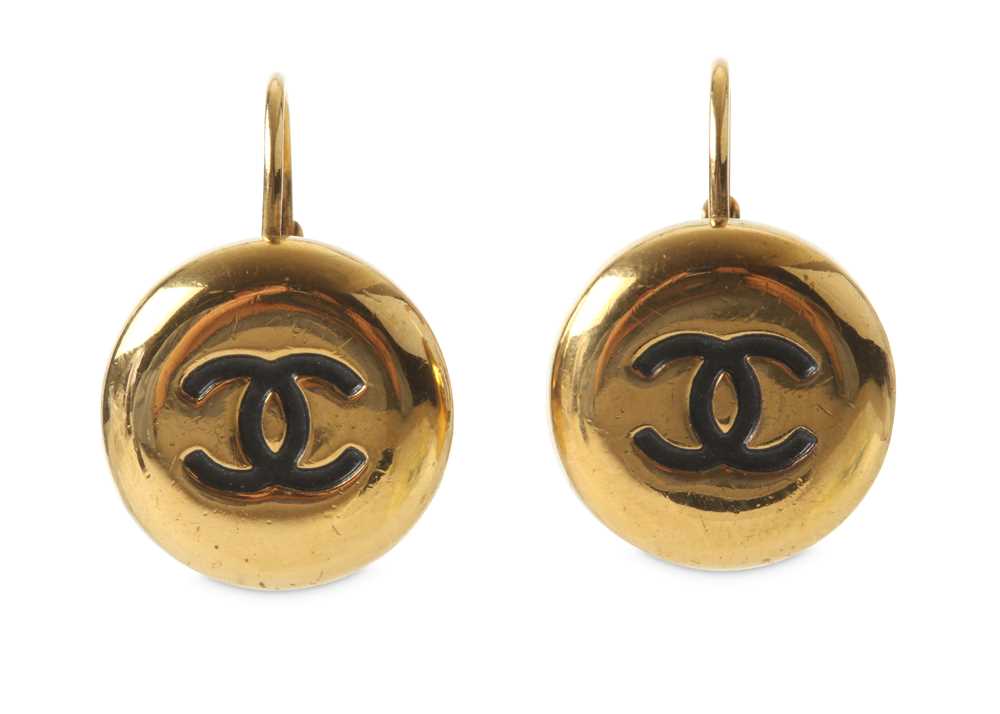 Lot 212 - Chanel Round Logo Earrings, c. 1997,