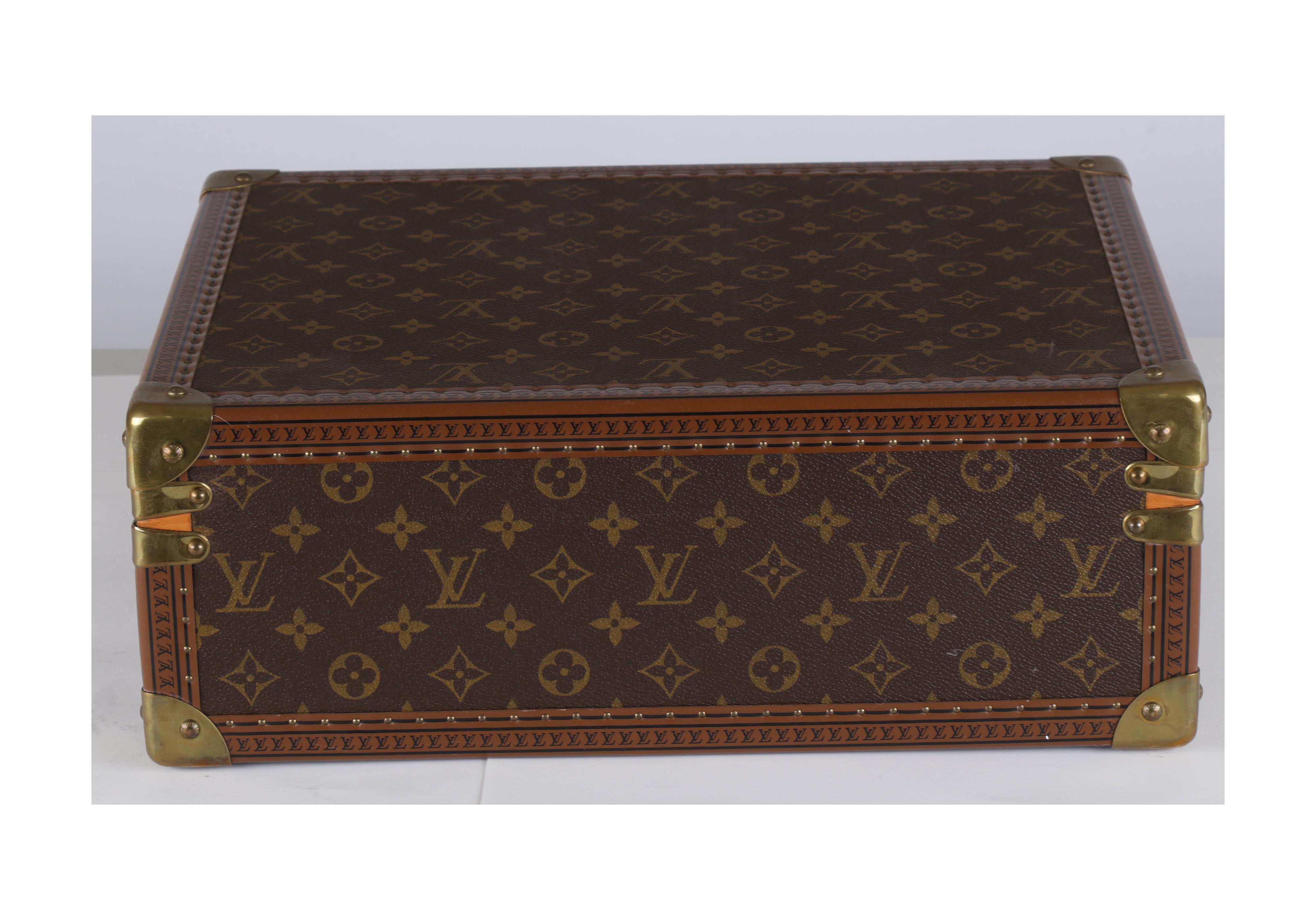 Lot 355 - Louis Vuitton Monogram Cotteville 40 Trunk,
