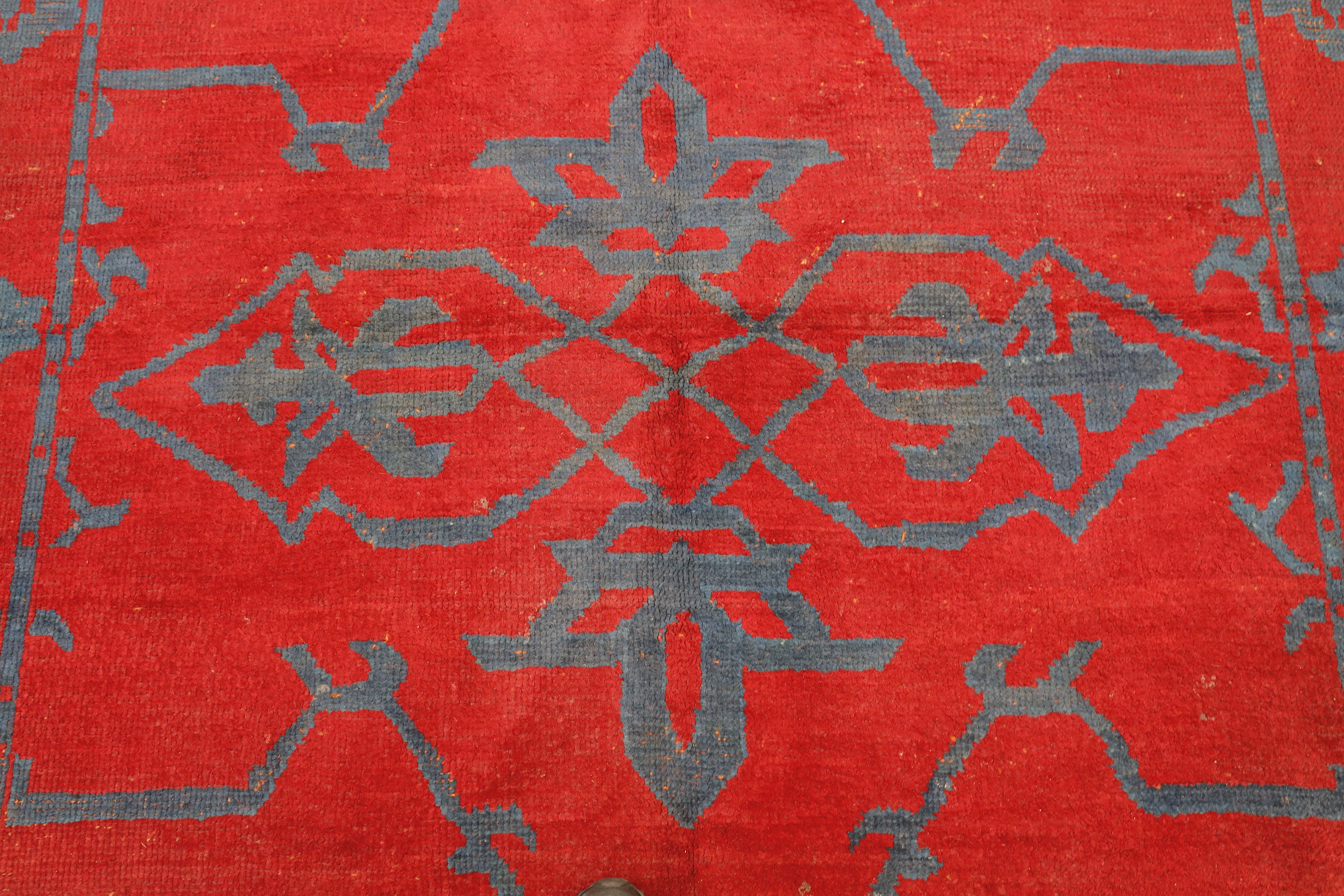 Lot 9 - A UNUSUAL ANTIQUE USHAK CARPET, TURKEY approx: