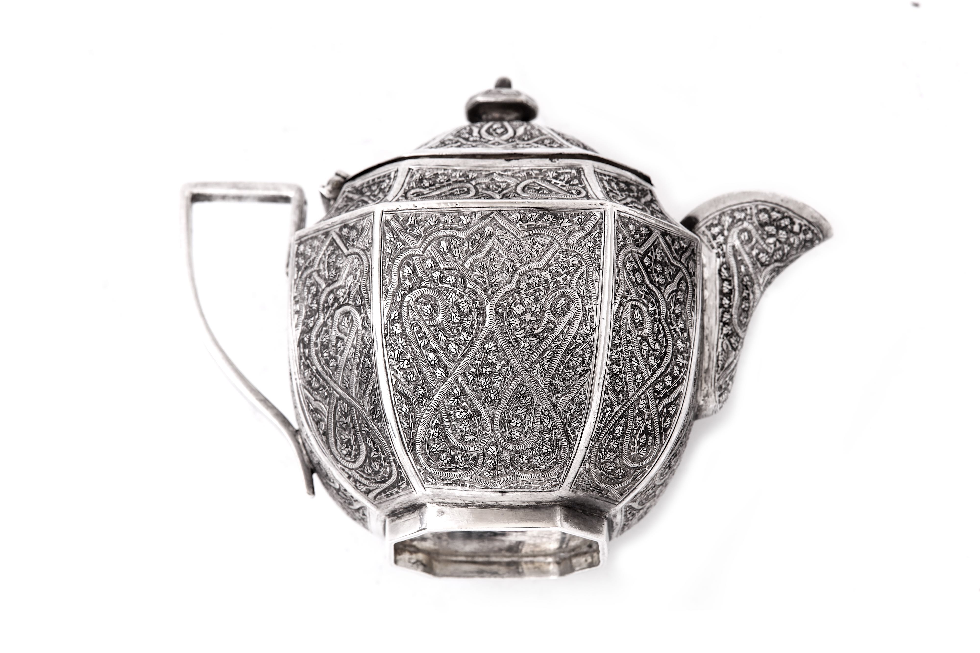 Lot 208 - An early 20th Century Anglo - Indian Raj