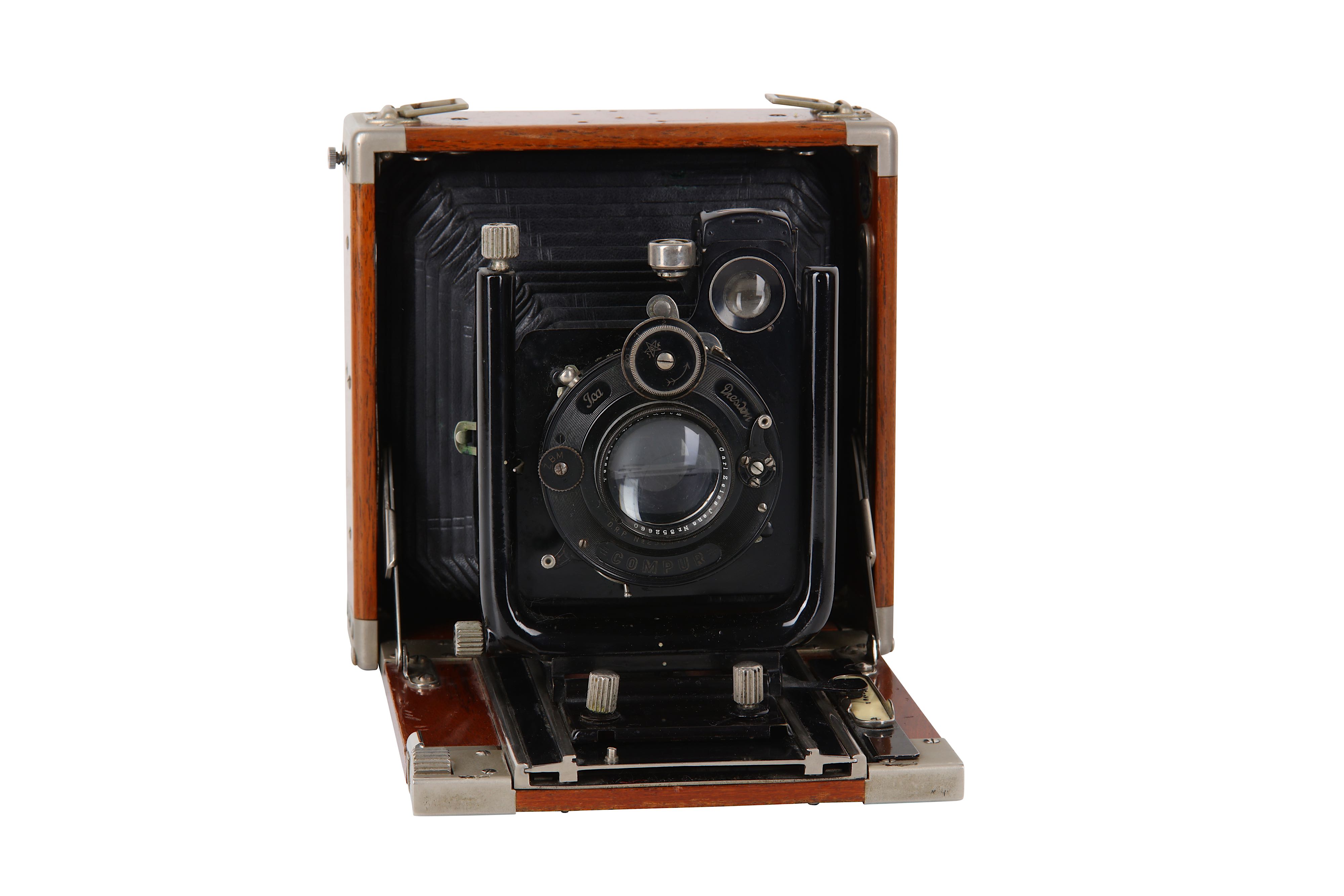 Lot 105 - Ica Favorit (265) Tropical Folding Camera