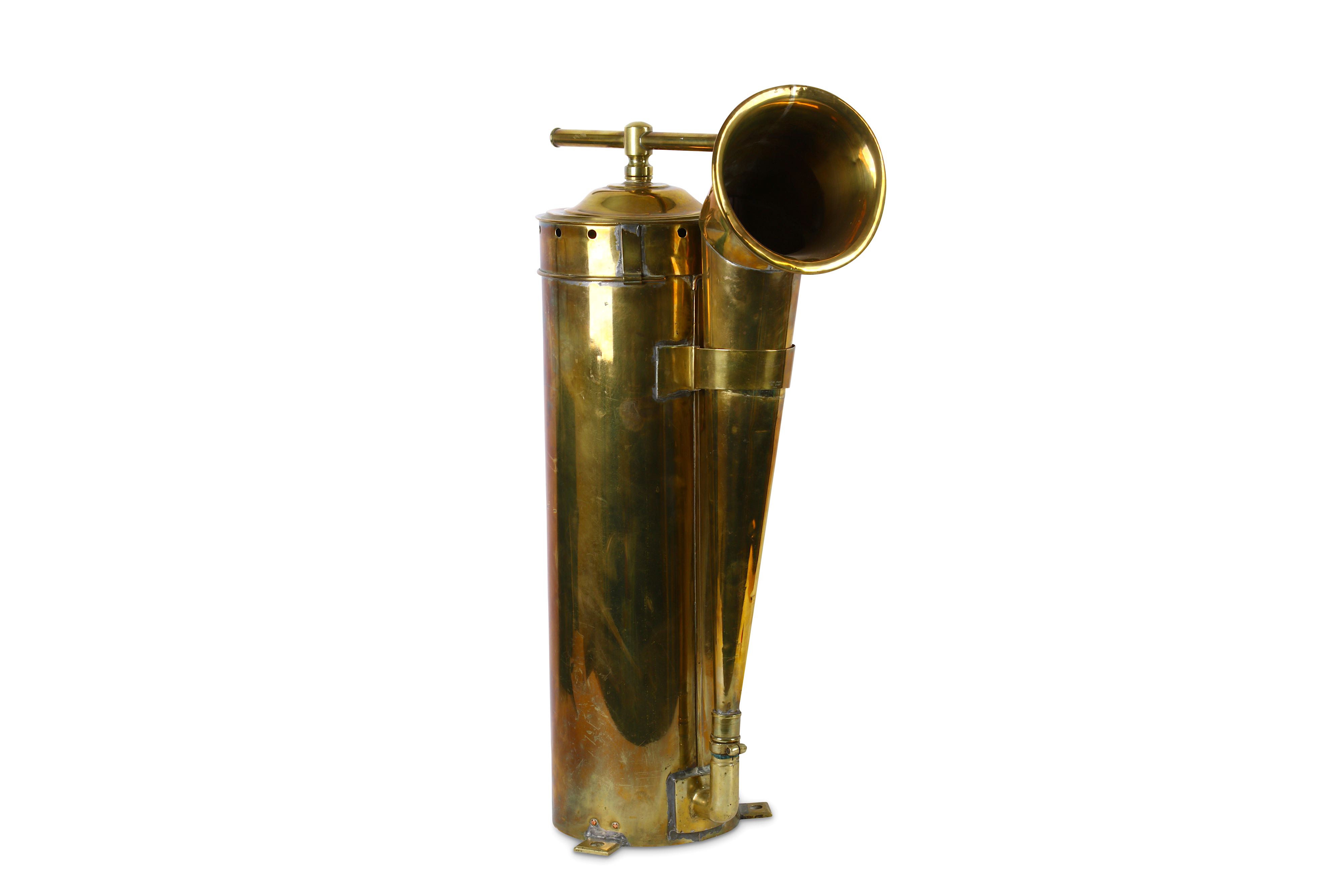 Lot 188 - A Royal Navy manually-operated ship fog horn,